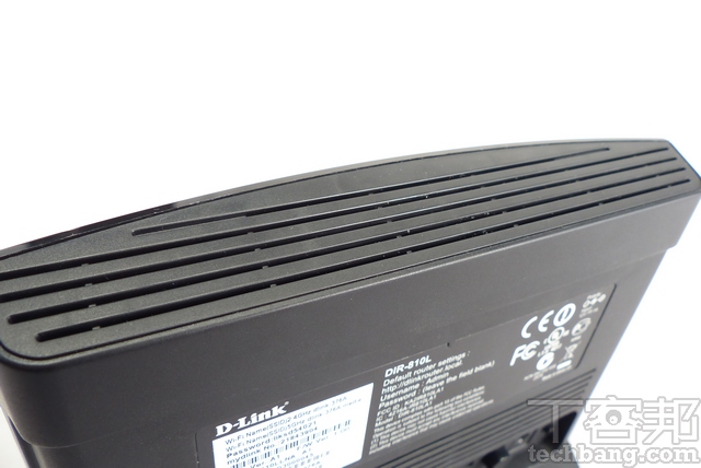 不用 2 千！入門款 802.11ac D-Link DIR-810L 無線路由器評測 | T客邦