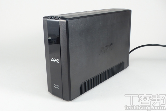 APC Back-UPS Pro 1000：提供環保省電功能的在線互動式UPS | T客邦