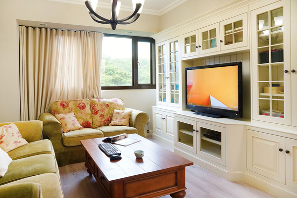 居家空間設計新主張：Lemel 智慧電腦棒教你有效利用空間，解放工作、生活環境 | T客邦