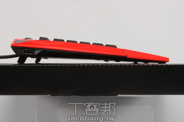 GIGABYTE Aivia K8100 電競鍵盤 搶先看 | T客邦