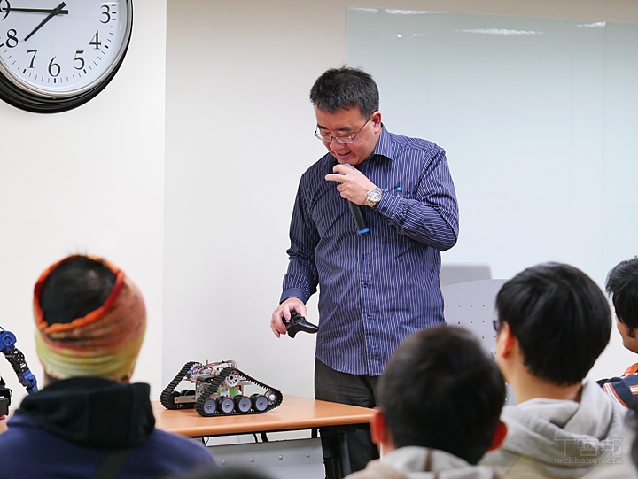 【創客 Night】五款 Arduino 相容開發板解密：Webduino、OZONE、Motoduino、PieceDuino、86Duino | T客邦