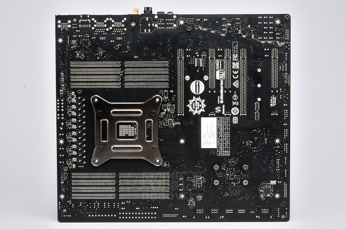 10 核心超旗艦 Core i7-6950X，搭 MSI X99 Godlike Gaming Carbon 體驗 | T客邦