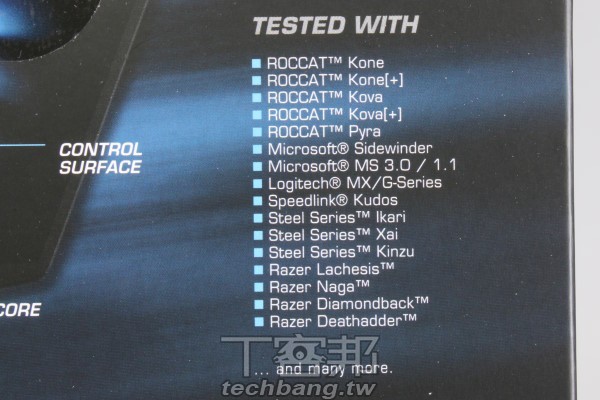 ROCCAT Alumic 最新款雙面遊戲鼠墊搶先玩 | T客邦