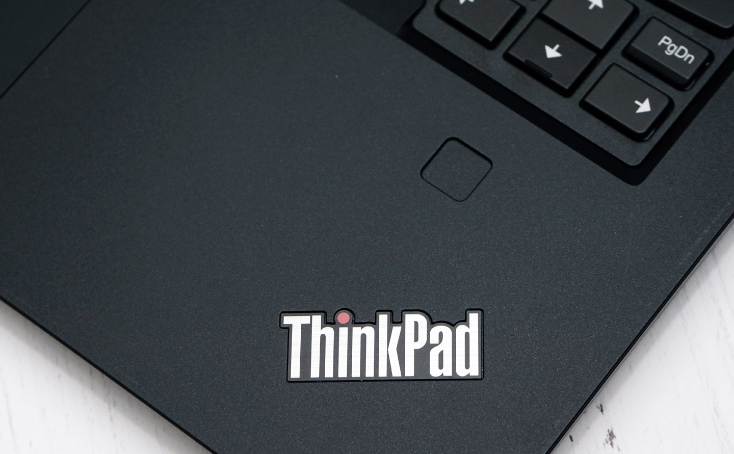 ThinkPad E480 實測：外觀、硬體全面升級，入門機種也能有絕佳體驗！ | T客邦