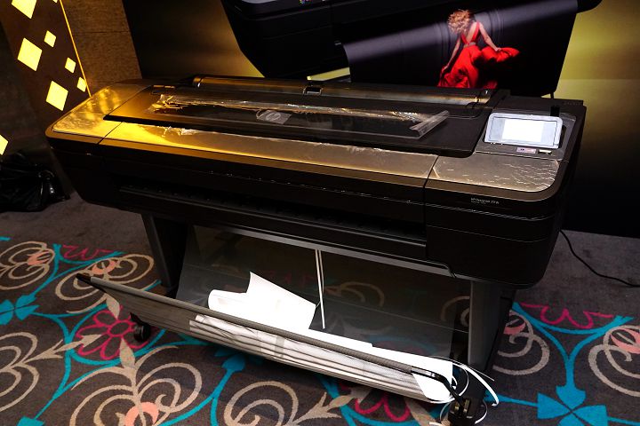 HP 推出全新噴墨繪圖機 DesignJet Z 系列 Z6 及 Z9+，搭載 Pixel Control 技術，每個像素的顏色皆能精確控制 ...