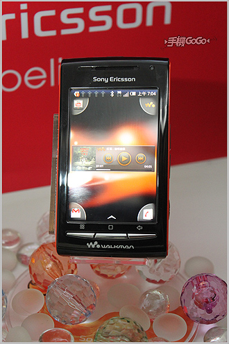只想聽音樂行不行？Sony Ericsson W8 觸控+Walkman 復活 | T客邦
