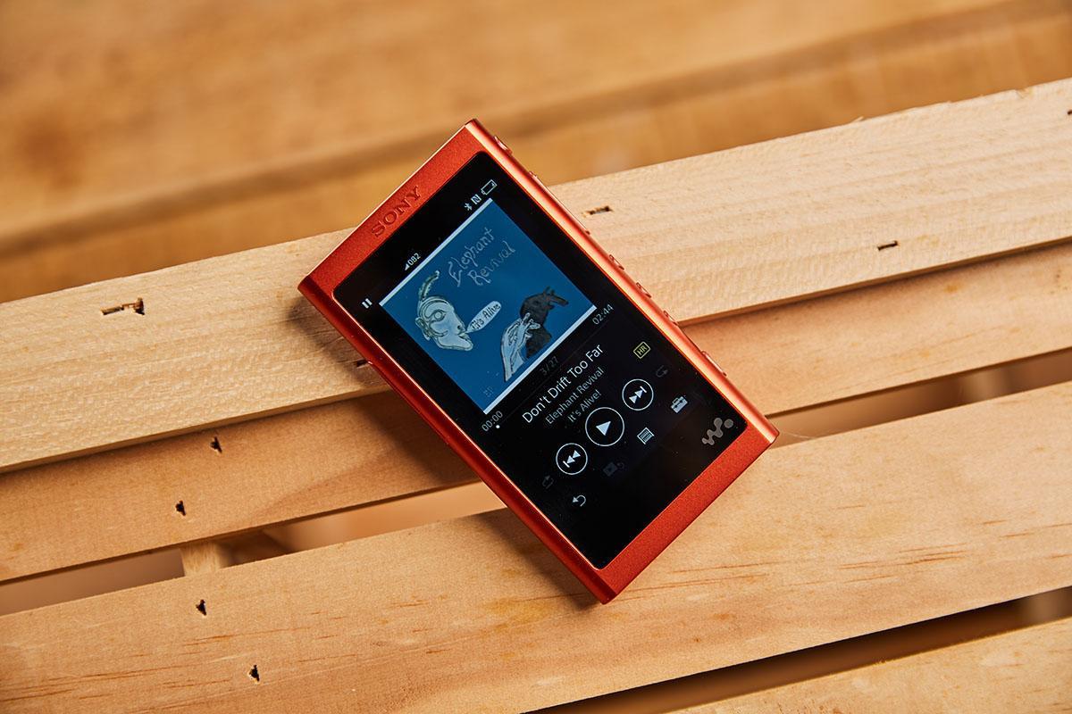 Sony Walkman NW-A50 系列數位隨身聽動手玩：行動聆樂掌心雷，徹底釋放你的音樂魂！ | T客邦