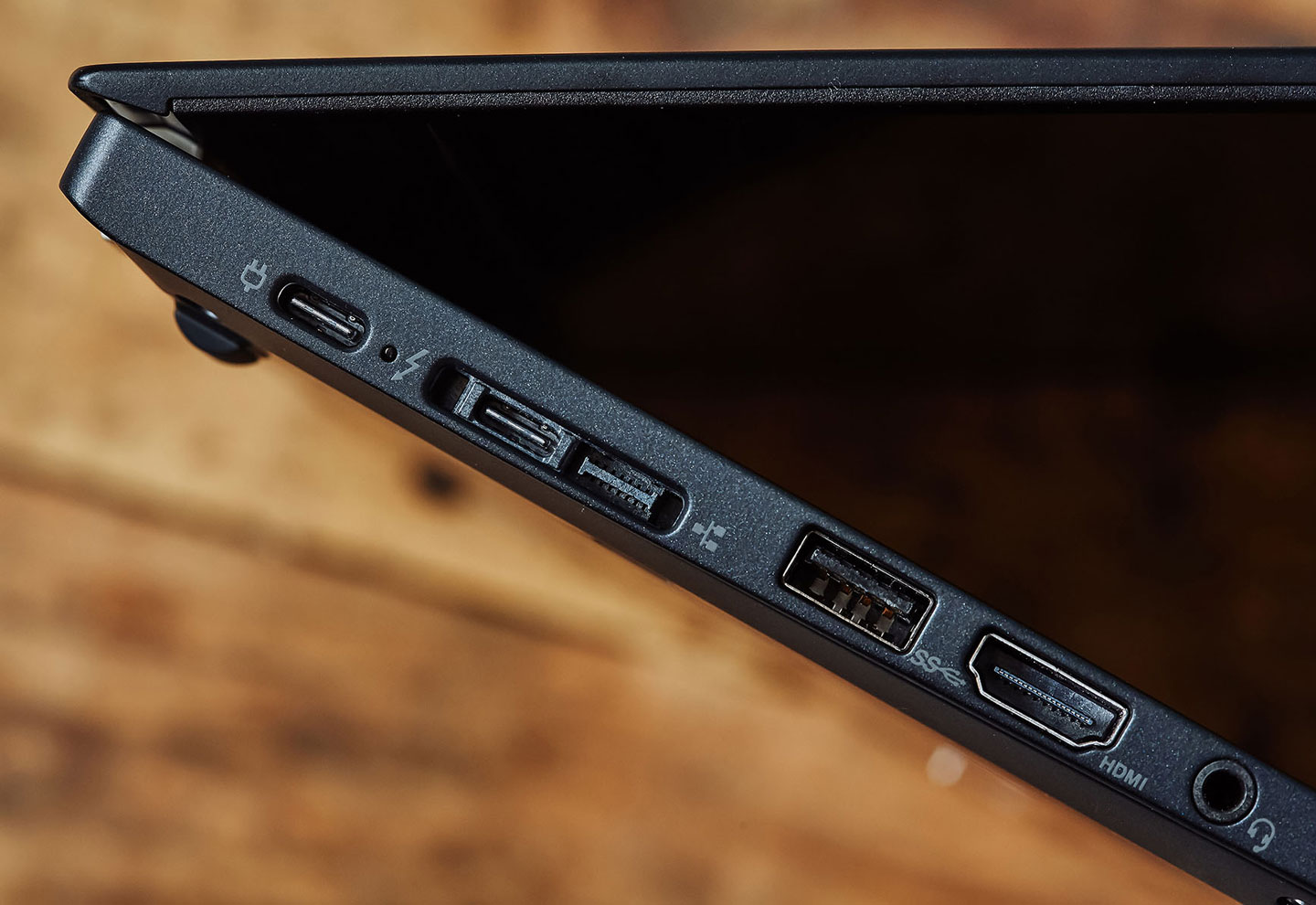 ThinkPad X390 第一手開箱：輕薄易攜與窄邊框帶來全新體驗！ | T客邦