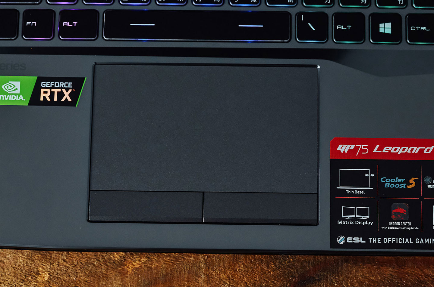 MSI GP75 Leopard 9SE 深度實測：充滿科幻戰艦風格的優質主流電競筆電！ | T客邦