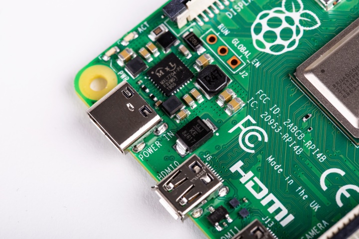 Raspberry Pi 4突擊現身，價格不變升級USB 3、雙頻Wi-Fi、雙4K輸出！ | T客邦