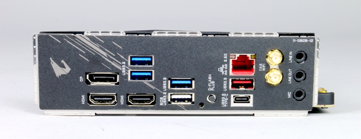 GIGABYTE B550I AORUS PRO AX 評測，身形迷你的高規體驗主機板 | T客邦