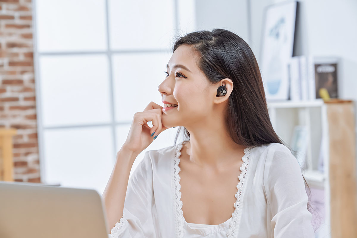 Yamaha TW-E7A 藍牙降噪真無線耳機試聽：智能優化音訊頻率，營造舒適無擾的聆樂體驗 | T客邦