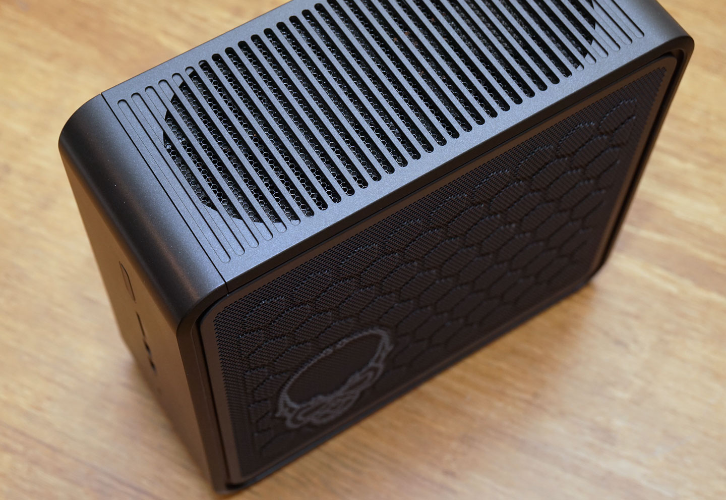 Intel NUC 9 極致套件 Ghost Canyon 開箱：迷你有型，更兼具強勁效能！ | T客邦
