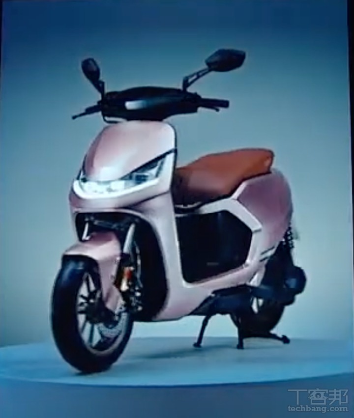 動力首度超越Gogoro？光陽電動車KYMCO S7 / S7R發表前意外流出！雙電池加大式設計 | T客邦