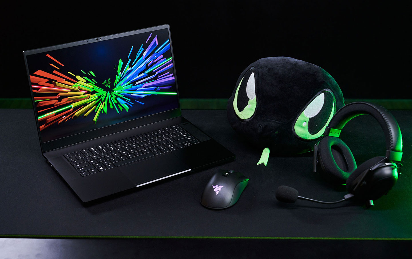 Razer Blade 15 Advanced Edition 開箱與深度評測：兼具輕薄與高效能的電競王者再臨！RTX 30 系列獨顯帶來頂尖 ...