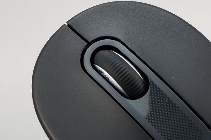 Logitech Signature M650 開箱評測：安靜順手的多工無線滑鼠，價格990元 | T客邦