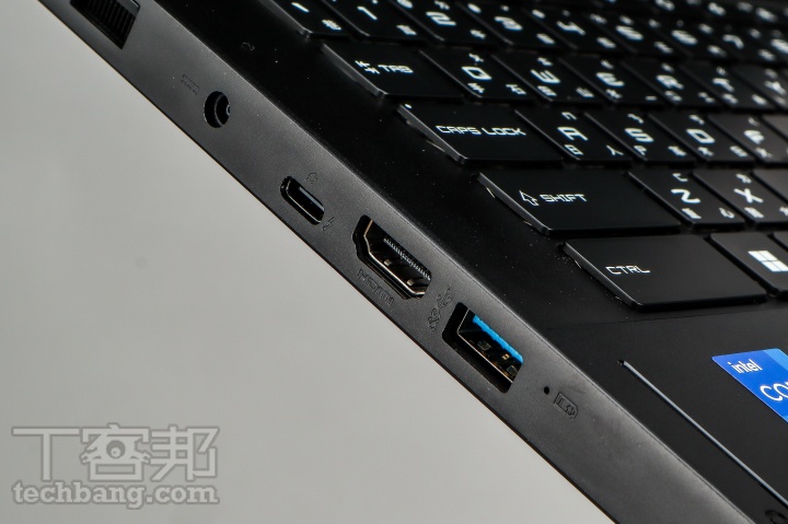 MSI Stealth GS66 12UGS開箱評測，高效能電競1440p纖薄黑魂 | T客邦