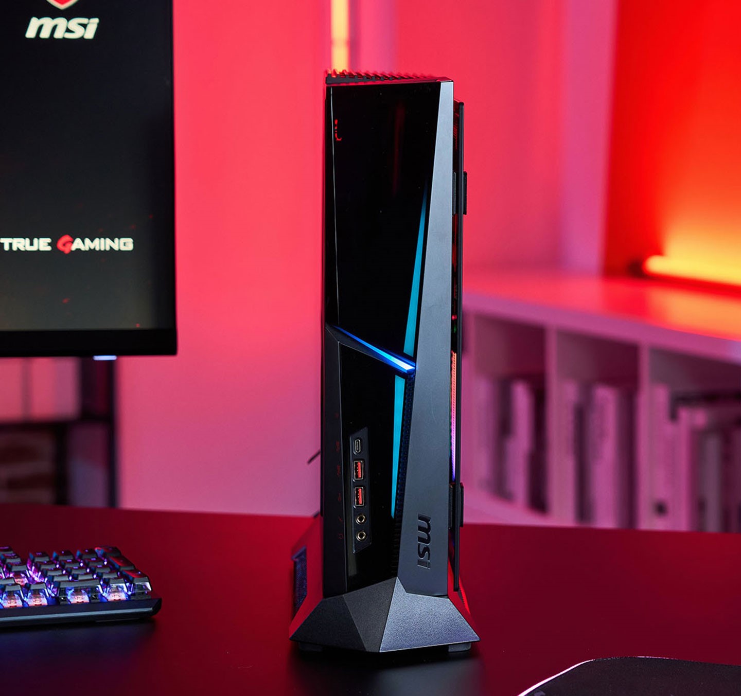 MSI MEG Trident X 12th 極致輕巧電競小鋼炮深度實測：尺寸不變但效能更頂天！ | T客邦