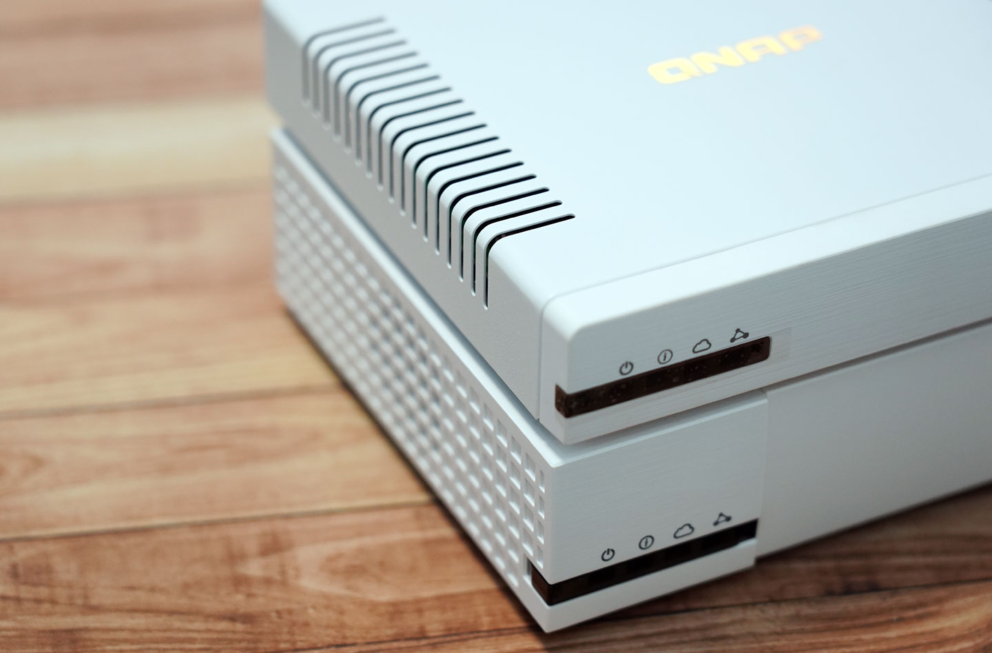 QNAP QHora-322 SD-WAN 路由器開箱評測：集結新世代高效能，人性化的管理與資安防護於一身！ | T客邦