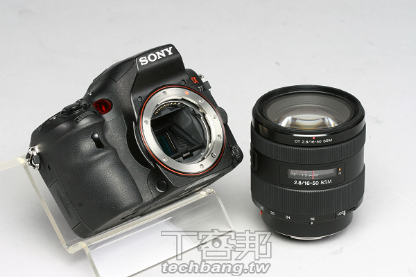 Sony A77 挑戰高階機種，極速 12FPS 連拍評測 | T客邦