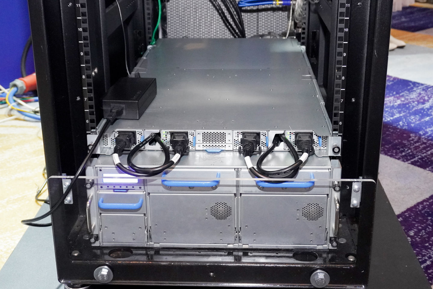 Intel於永續日活動展示多樣策略，電源管理、液冷、智慧節能多管齊下 | T客邦