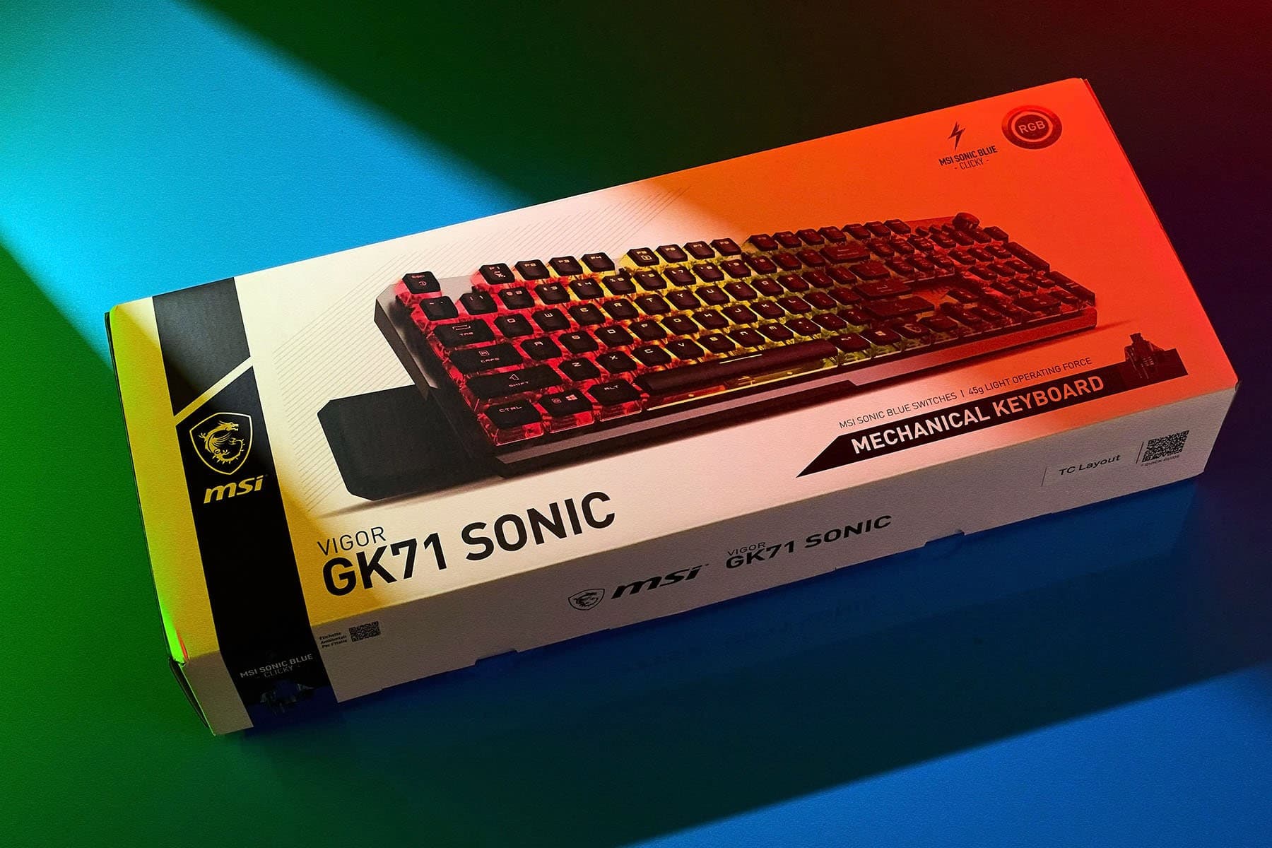 MSI VIGOR GK71 SONIC BLUE 青軸電競鍵盤開箱實測：超輕手體驗、清脆回饋聲讓人著迷！ | T客邦