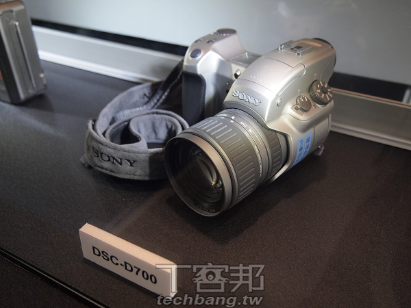 Sony 數位相機 16 年特展，重要產品出列，你用過那些？ | T客邦