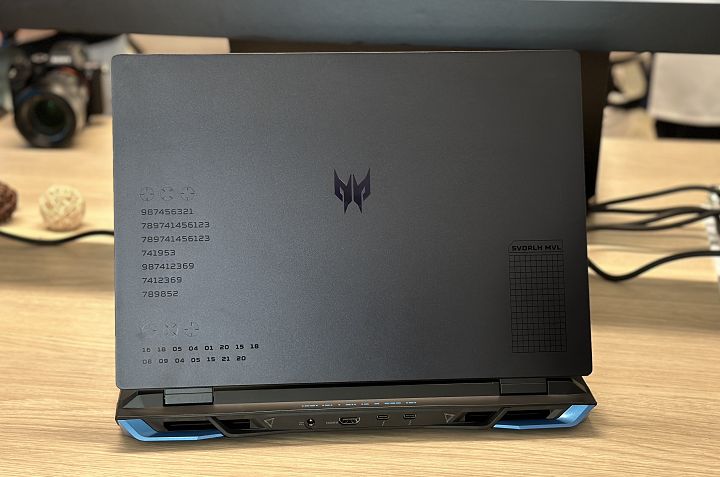 Acer Predator Triton 17 X 電競筆電攻頂，17 吋 Mini LED 螢幕、Core i9 加 RTX 4090 | T客邦