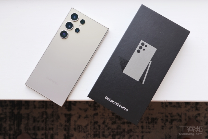 三星 Galaxy S24 Ultra 開箱評測：超頻版 S8G3 效能跑分、與S23 Ultra 規格比較，價格55900元的Android ...