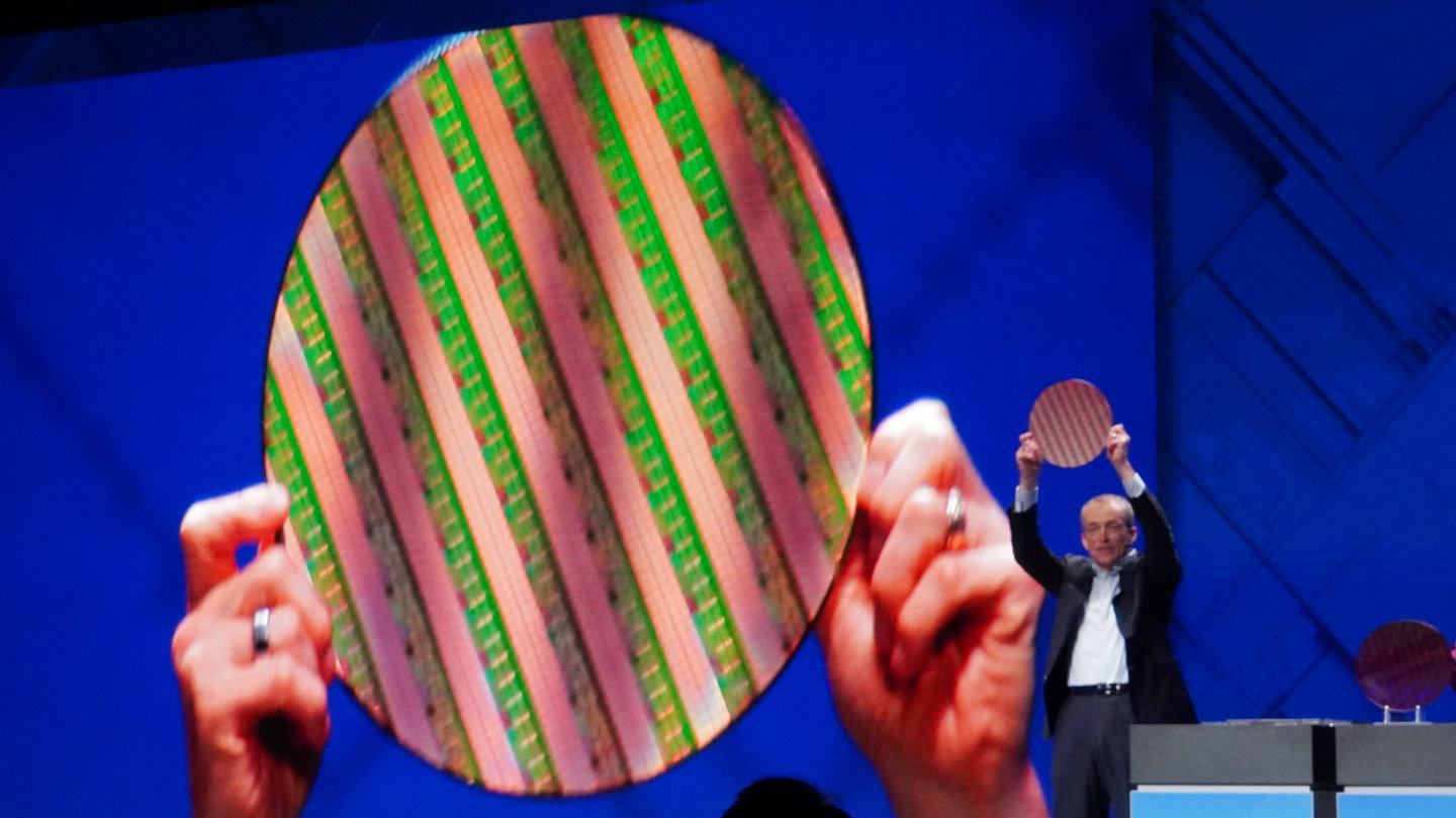 Intel於IFS Direct Connect 2024宣布與聯電合作，並發表Intel 14A與多項「4年5節點」之後發展路線圖 | T客邦