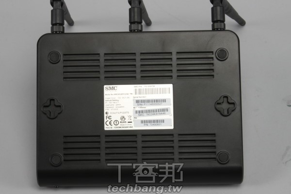 SMC SMCWGBR14-N2 無線路由器開箱 | T客邦
