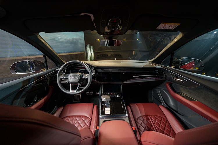 小改款 Audi Q7、Q8 車系同步登場，多元動力展現科技實力 | T客邦