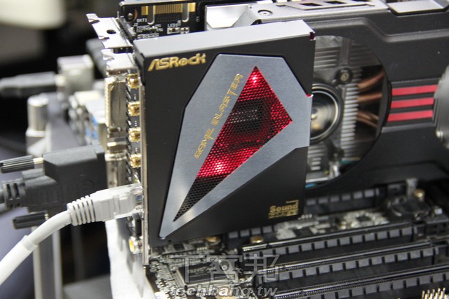 ASRock X79 Extreme9 測試，Game Blaster 遊霸卡讓遊戲更享受 | T客邦