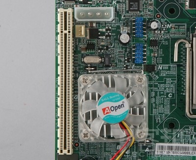 巴掌大的HTPC主機板：AOpen nMCP7AUt-V | T客邦