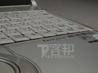 【週末雜談】編輯的小玩具：Panasonic Let's Note CF-Y7 | T客邦