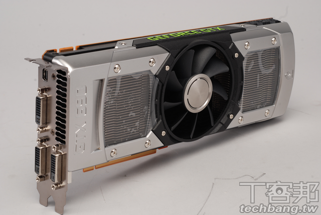NVIDIA GTX 690 真「開箱」文！要用鐵撬開的新旗艦顯卡 - 第 2 頁 | T客邦