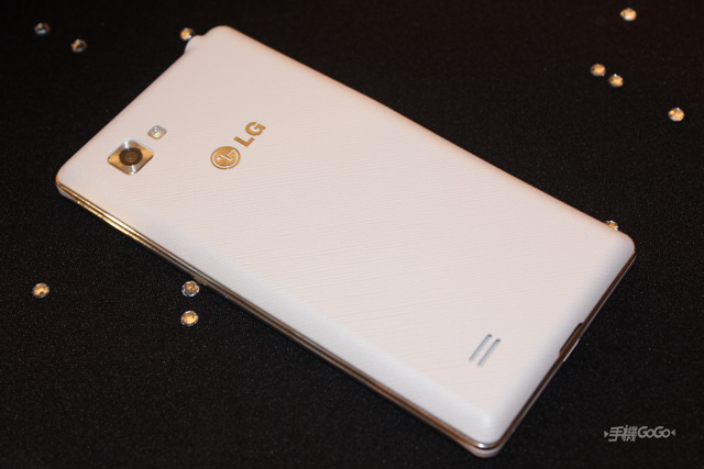 四核心手機新駕到，LG Optimus 4X HD 18,900 元七月上市 | T客邦